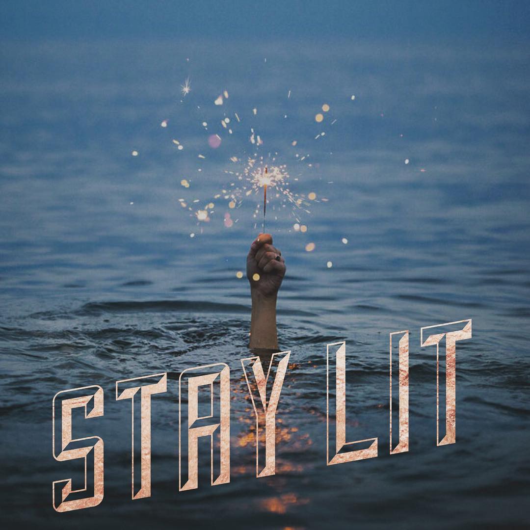 Word Swag App - Generate Cool Text, Words & Quotes on Your Photos